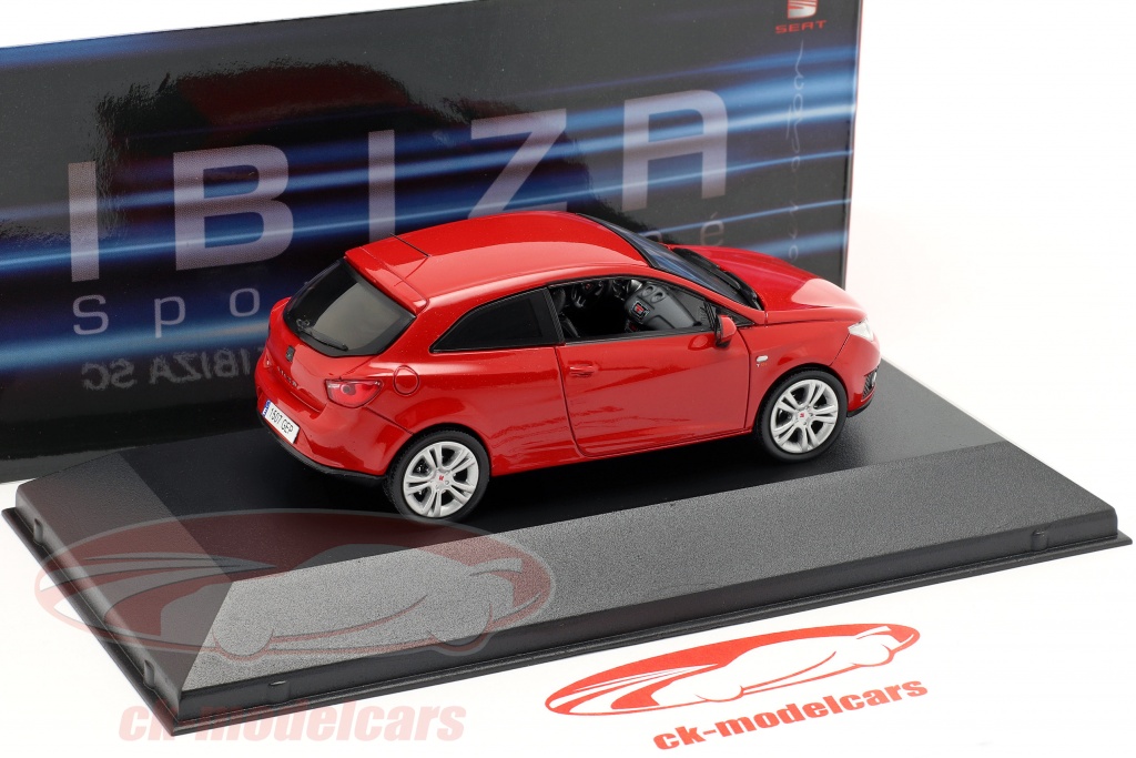 Seat 1:43 Ibiza SC año de construcción 2013 rojo seat23 modelo coche seat23