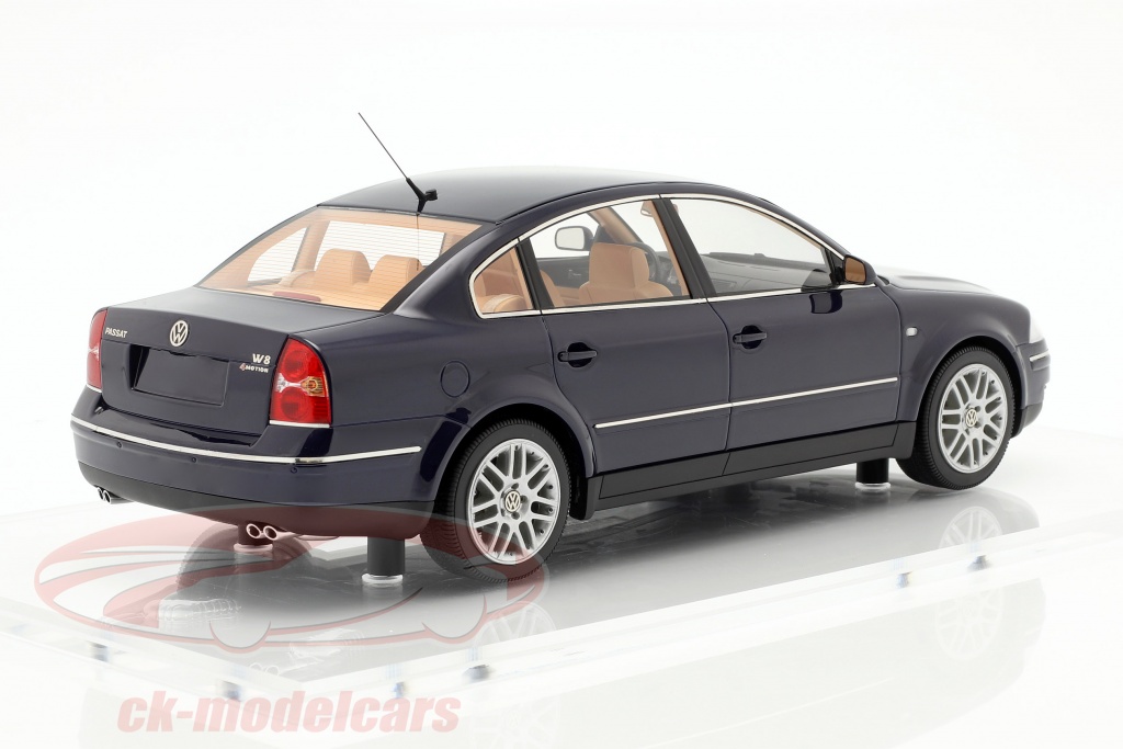 DNA Collectibles 1:18 Volkswagen VW Passat W8 limousine year 2001 ...