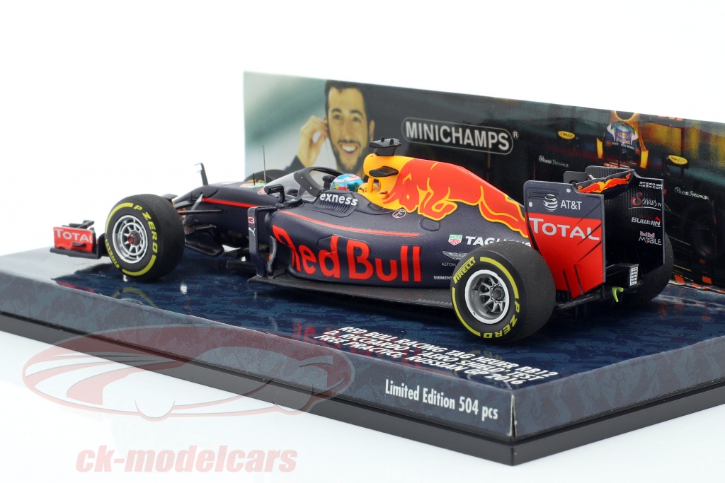 Minichamps 1:43 Daniel Ricciardo Red Bull RB12 #3 Aero Shield test ...