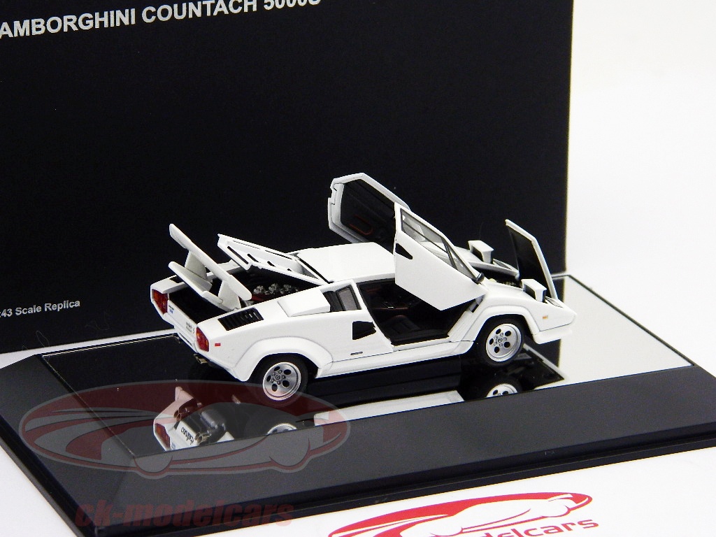 AUTOart 1:43 Lamborghini Countach 5000S White 54533 model car 54533 ...