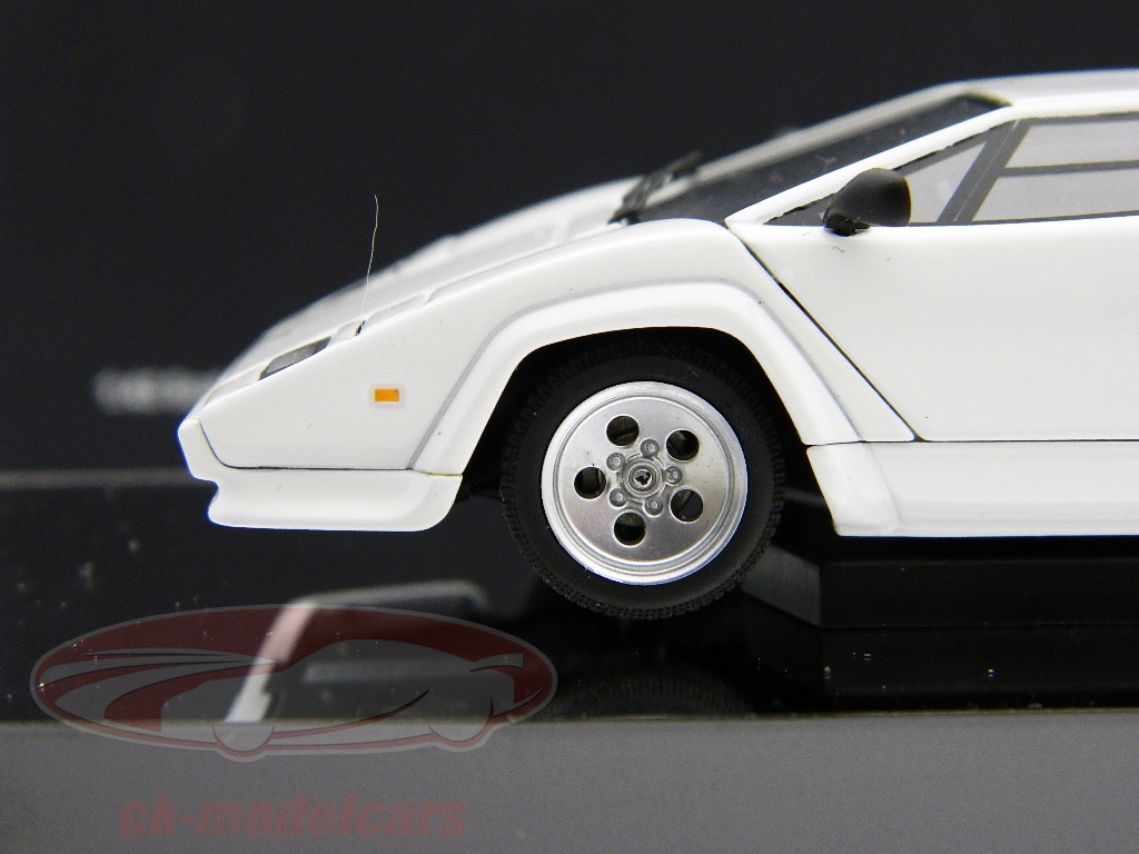 AUTOart 1:43 Lamborghini Countach 5000S White 54533 model car 54533 ...