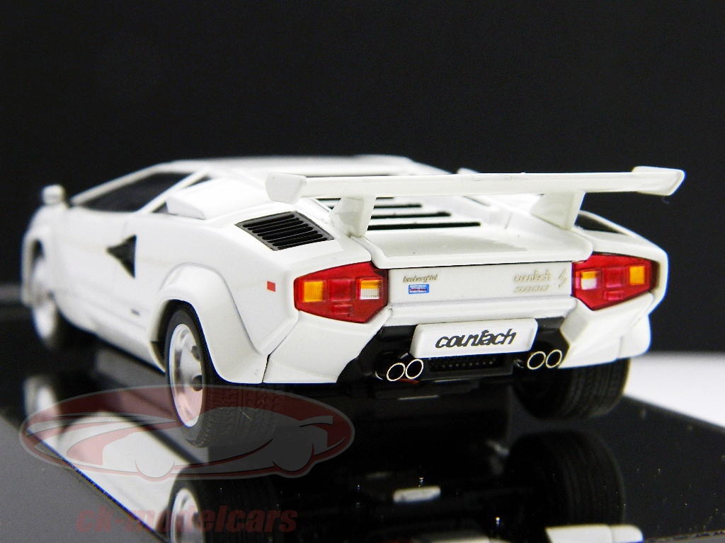 AUTOart 1:43 Lamborghini Countach 5000S White 54533 model car 54533 ...