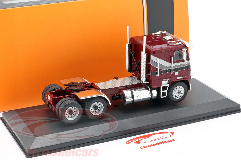 Ixo 1:43 Freightliner FLA Truck year 1993 dark red metallic TR047 model car TR047 4895102327096