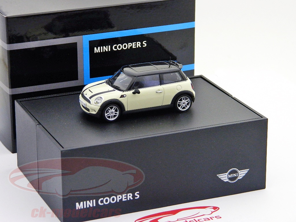 AUTOart 1:43 Mini Cooper S white 3344 model car 3344 80420410396