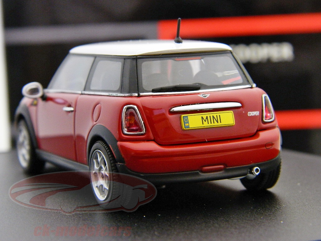AUTOart 1:43 Mini Cooper S red 3343 model car 3343 80420410393