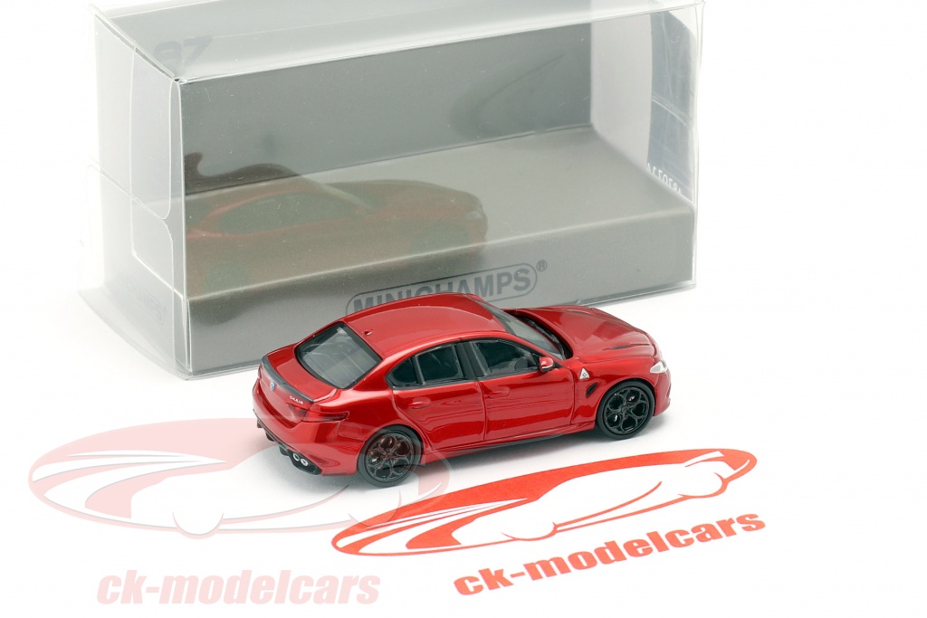 Minichamps 1:87 Alfa Romeo Giulia Quadrifoglio year 2017 red metallic ...