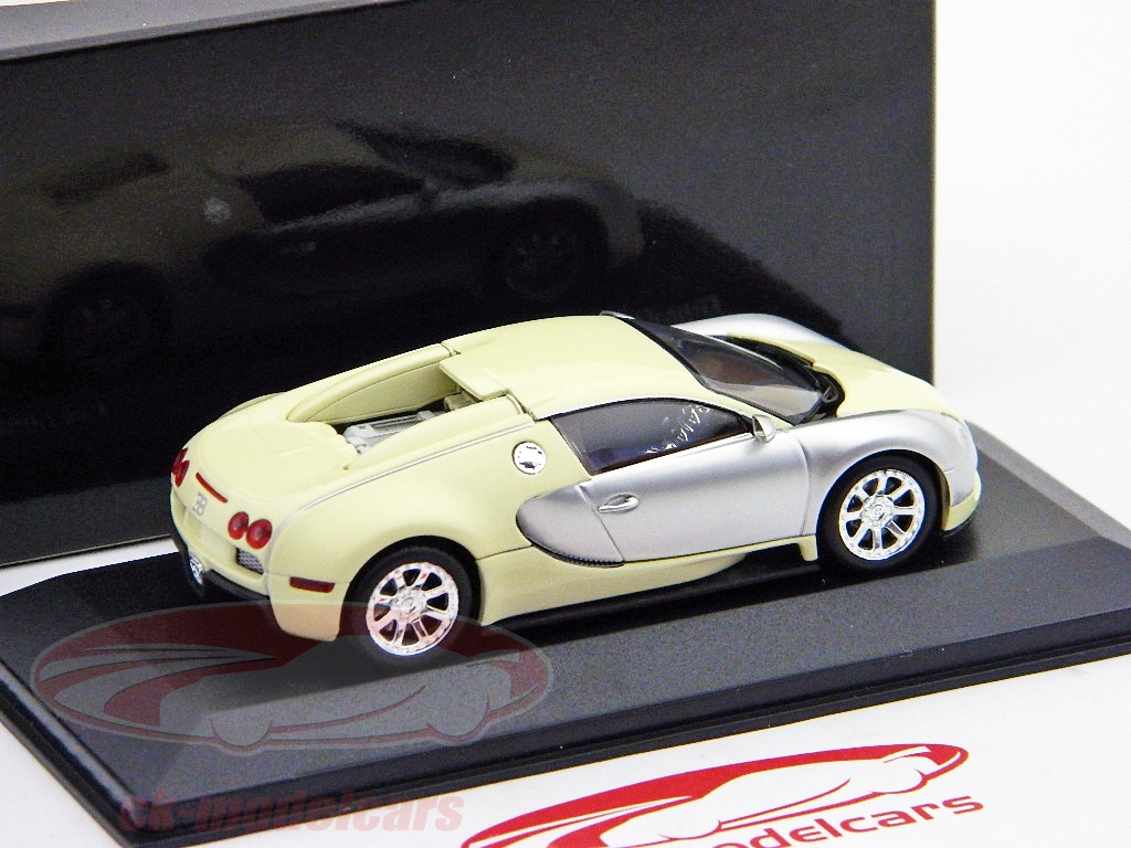 Minichamps 1:43 Bugatti Veyron Centenaire Bj. 2009 chrom / beige chrome ...