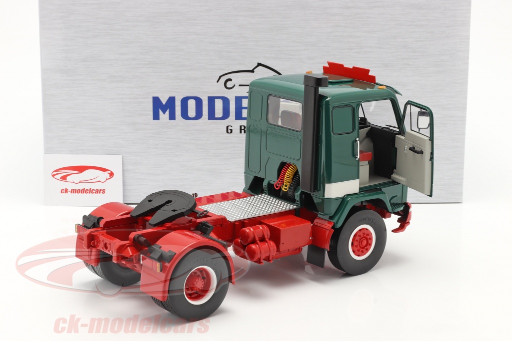 Modelcar Group 1:18 Volvo F88 Camión Bilspedition 1971 verde / blanco ...