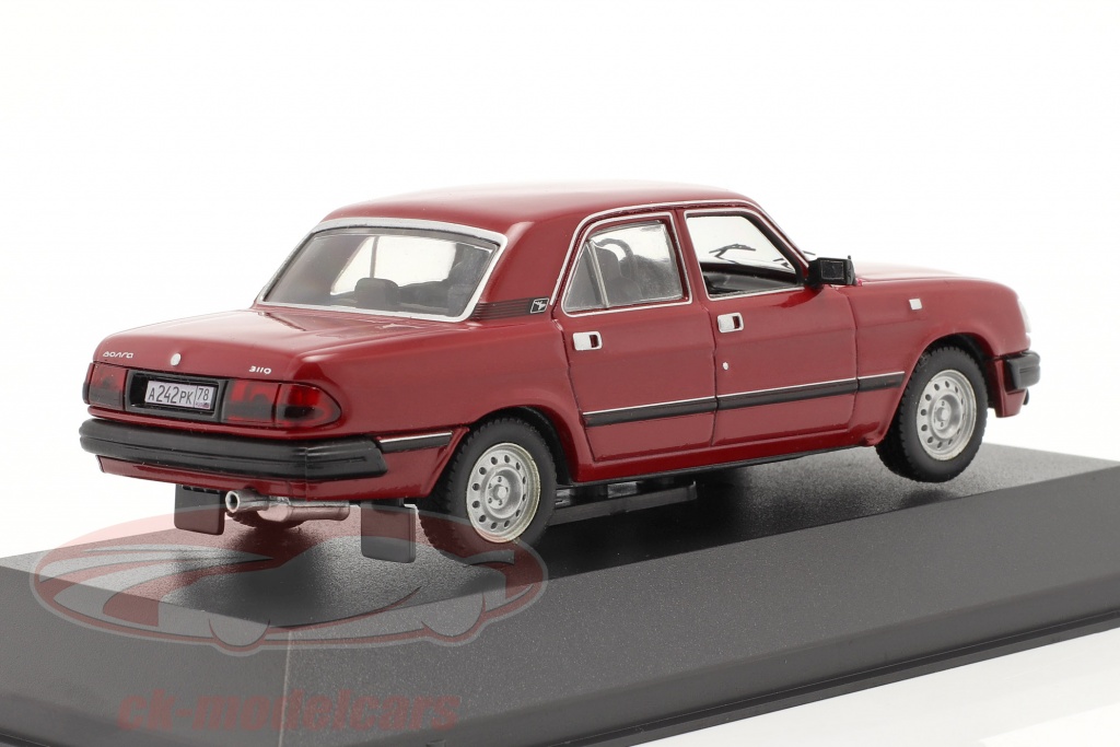 IST-Models 1:43 GAZ Volga an 1997 foncé rouge IST006 modèle voiture ...