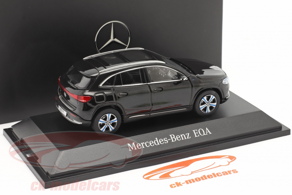 Herpa 1:43 Mercedes-Benz EQA (H243) bouwjaar 2021 kosmos zwart ...