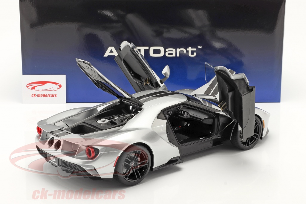 AUTOart 1:12 Ford GT Anno di costruzione 2017 d'argento / Nero 12108 ...