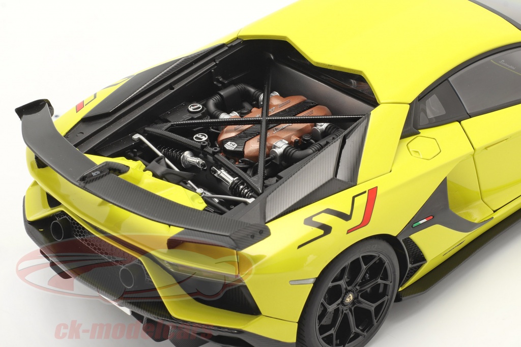 AUTOart 1:18 Lamborghini Aventador SVJ 建设年份 2019 黄色 79175 模型 汽车 79175 ...