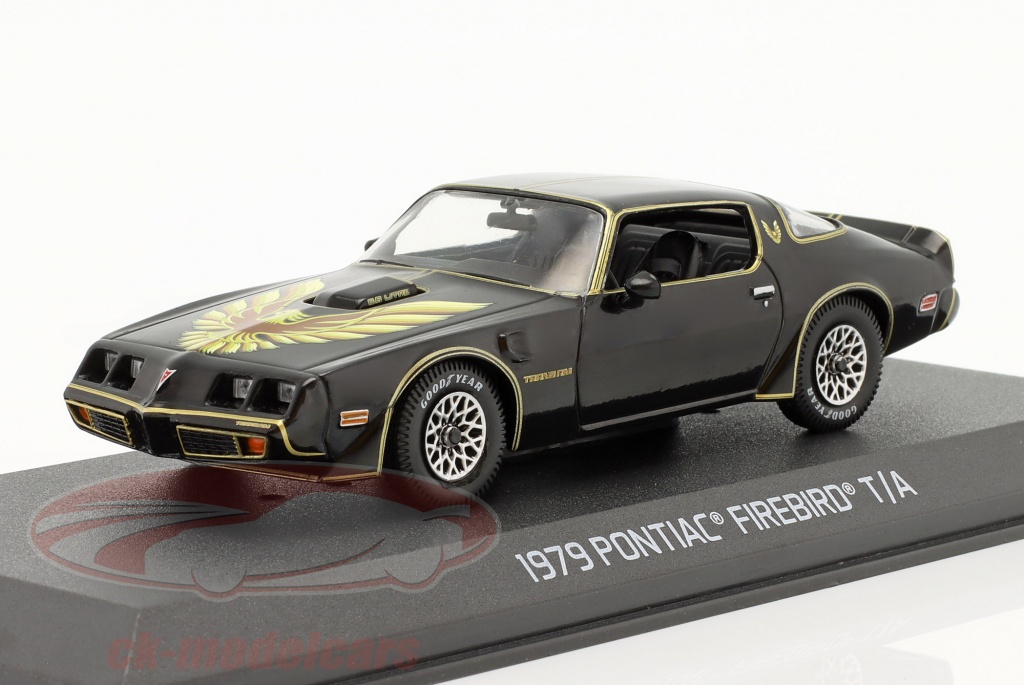 Greenlight 1:43 Pontiac Firebird Trans Am 映画 Rocky II (1979) 黒 / 金 ...