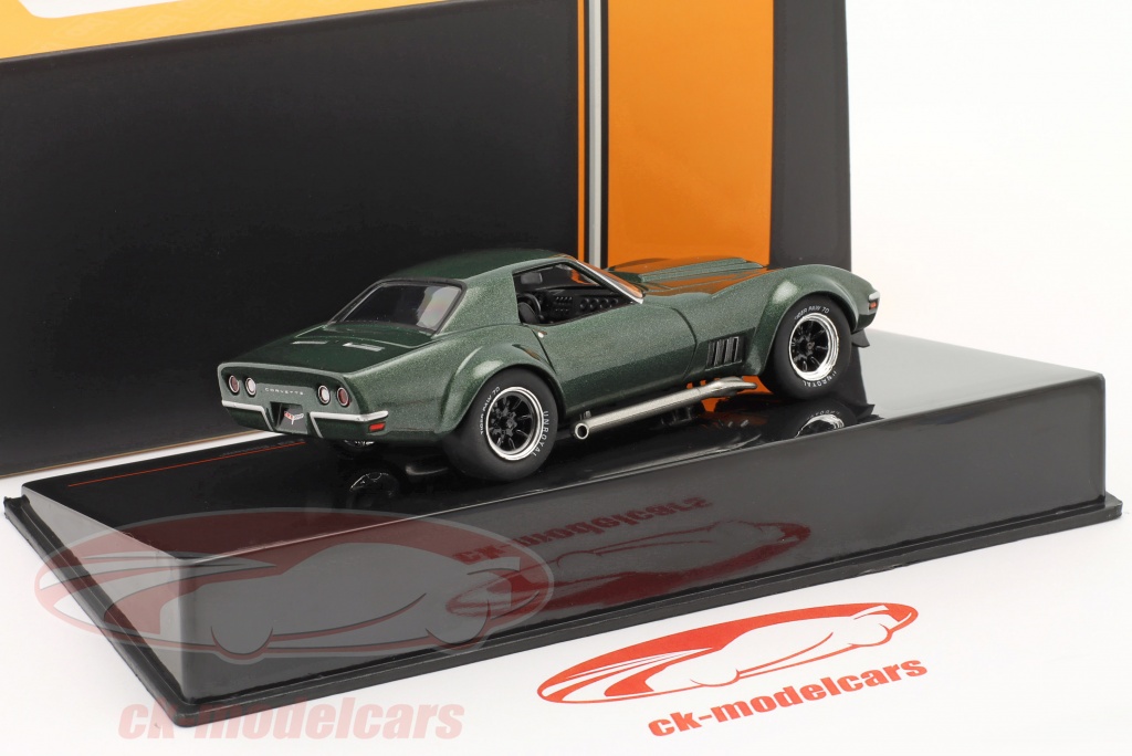 Ixo 1:43 Chevrolet Corvette Custom (C3) Baujahr 1972 dunkelgrün ...