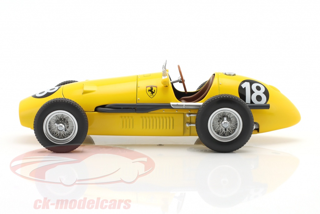CMR 1:18 J. Swaters Ferrari 500 F2 #18 vinder International Avus race 1953 CMR198 model bil ...