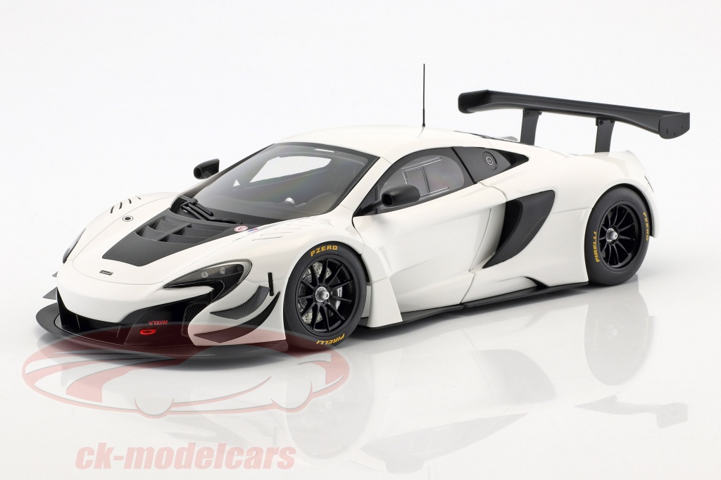 AUTOart 1:18 McLaren 650S GT3 year 2017 white / black 81640 model car ...