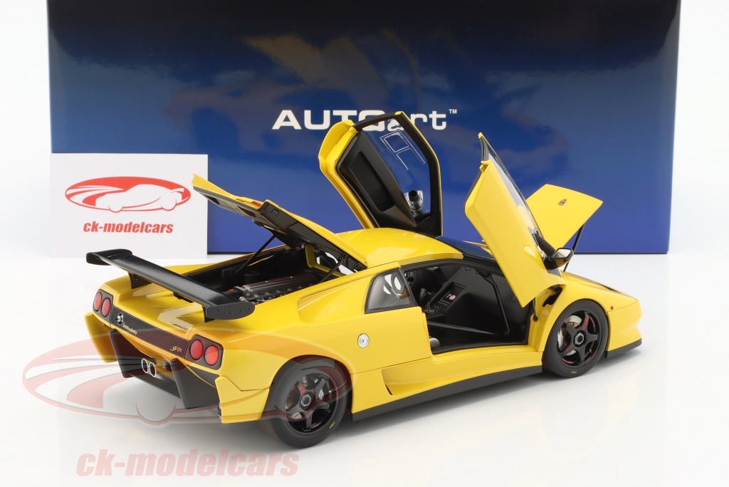 AUTOart 1:18 Lamborghini Diablo SV R year 1996 yellow 79147 model car 79147 674110791471