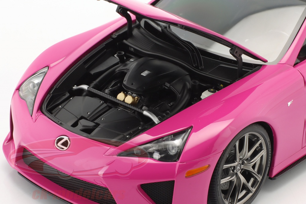 AUTOart 1:18 Lexus LFA year 2010 pink 78859 model car 78859 674110788594