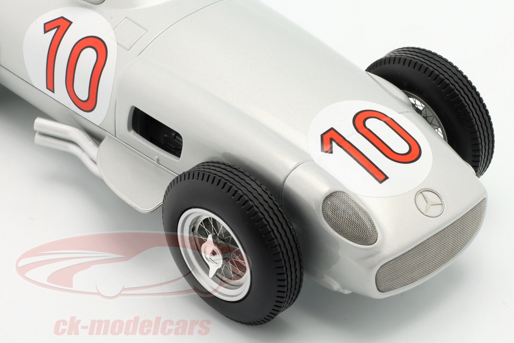 WERK83 1:18 J.M. Fangio Mercedes-Benz W196 #10 勝者 ベルギー GP 方式 1 世界チャンピオン 1955 W1801805 モデル 車 ...