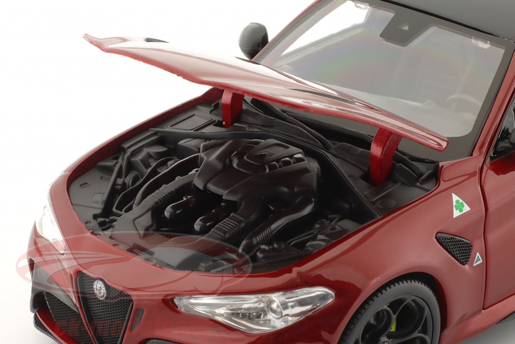 Bburago 1:18 Alfa Romeo Giulia GTA Año de construcción 2020 alfa rojo ...
