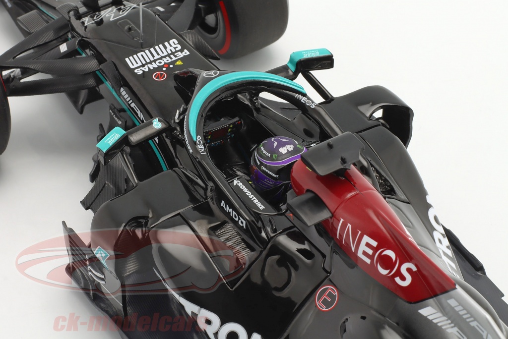 Minichamps 1:18 L. Hamilton Mercedes-AMG F1 W12 #44 100th Pole Position ...