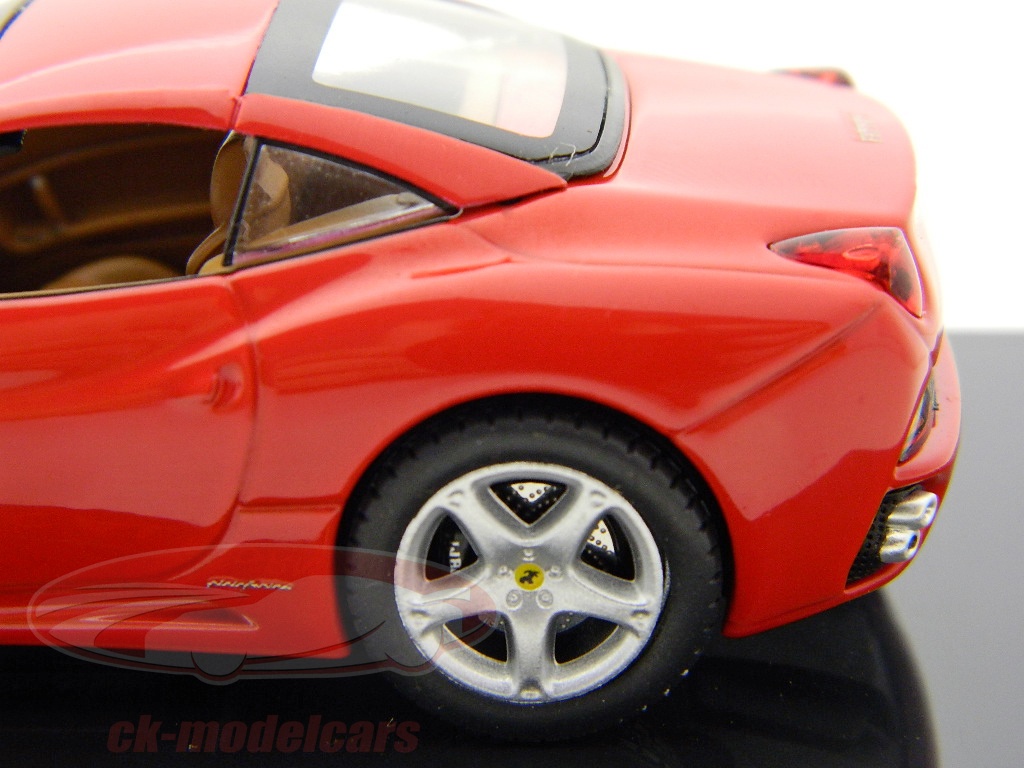 HotWheels Elite 1:43 Ferrari California V8 Convertible with Hardtop red ...