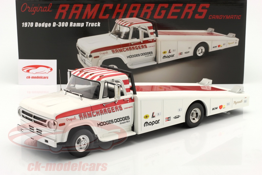 GMP 1:18 Dodge D-300 Ramp Truck Ramcharger year 1970 white / red ...
