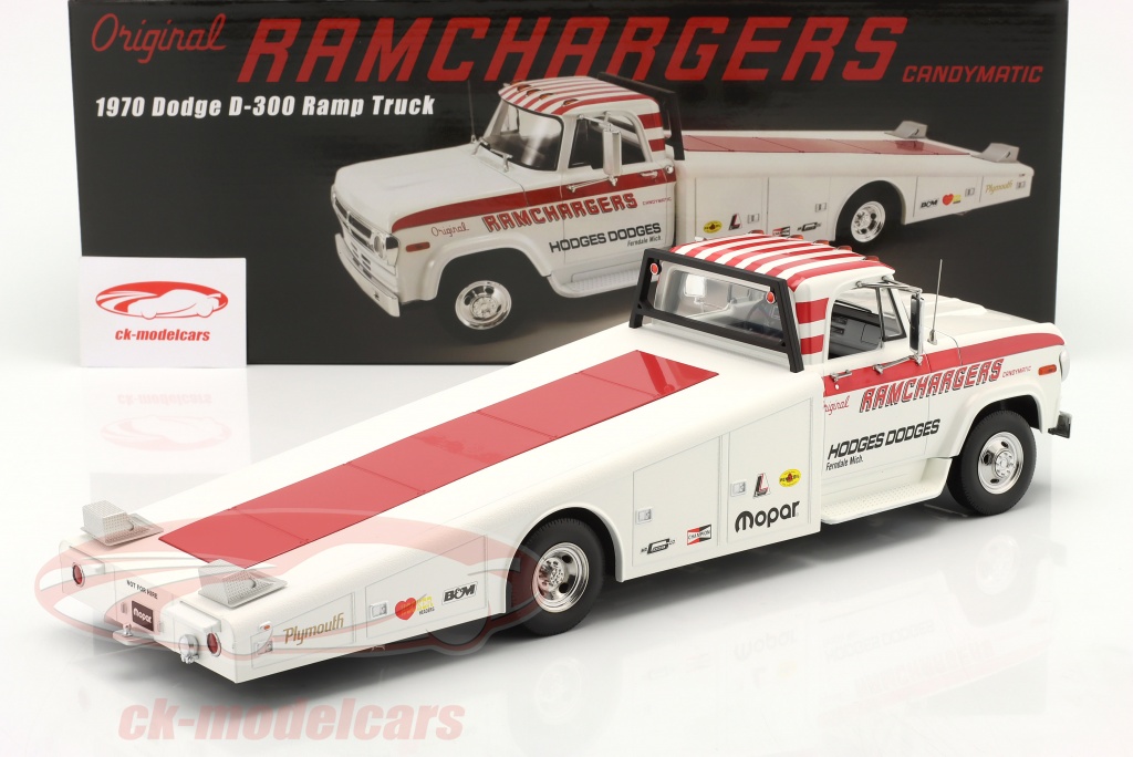 GMP 1:18 Dodge D-300 Ramp Truck Ramcharger year 1970 white / red ...