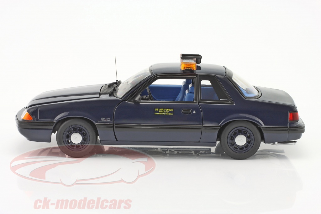 GMP 1:18 Ford Mustang SSP US Air Force U-2 Chase Car 1988 dark blue ...