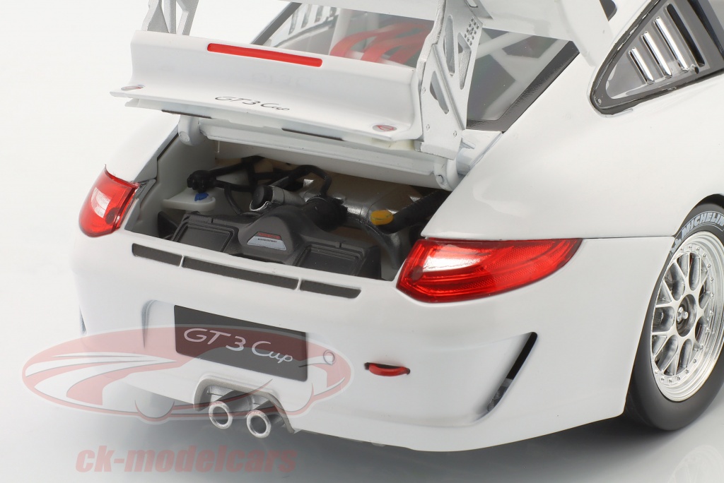 Welly 1:18 Porsche 911 (997 II) GT3 Cup Plain Body white Year 2009 18033 model car 18033 ...