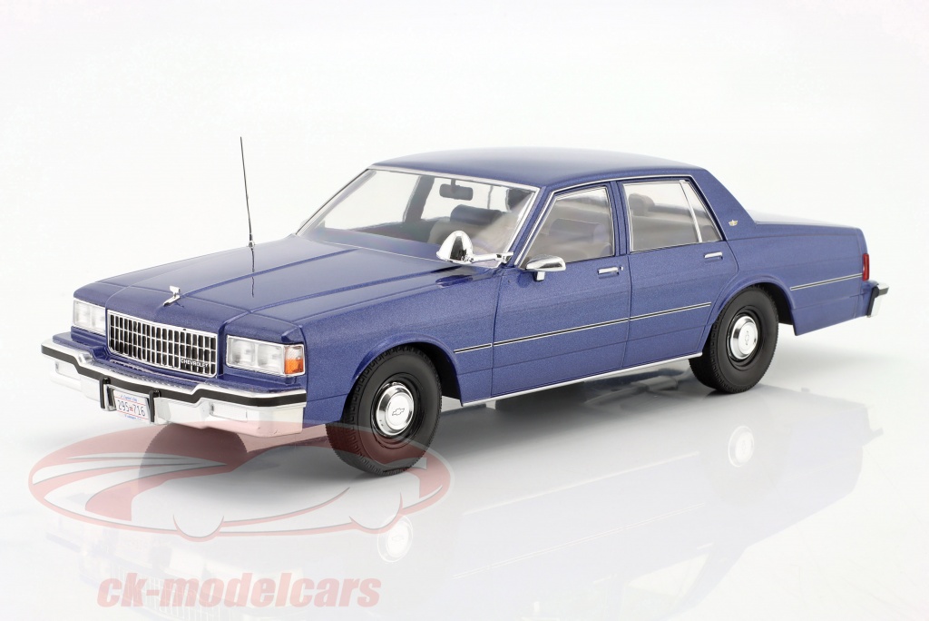 ModelCarGroup 1:18 Chevrolet Caprice FBI Polizei dark blue metallic ...