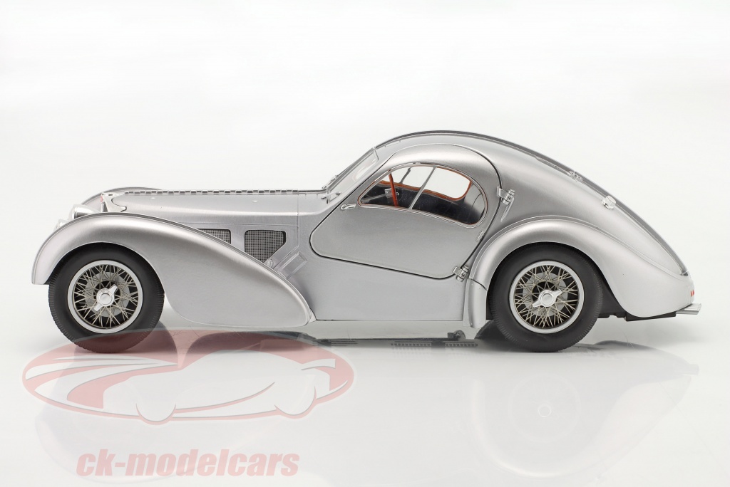 Solido 1:18 Bugatti Type 57 SC Atlantic year 1937 silver metallic S1802105 model car S1802105 ...