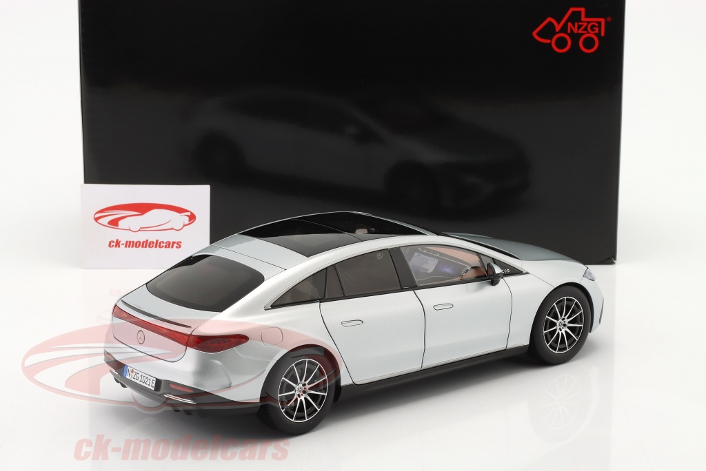 NZG 1:18 Mercedes-Benz EQS 建設年 2021 ハイテクシルバー 1021/55 モデル 車 1021/55 ...