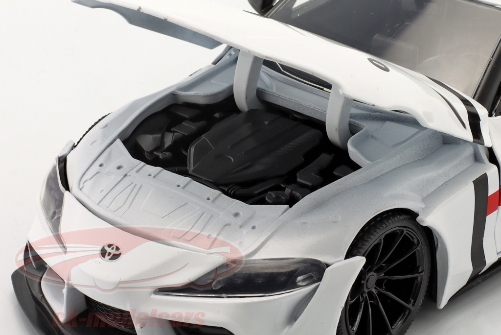 Jadatoys 1:24 Toyota Supra 2020 と 形 Rick Hunter 連続テレビ番組 Robotech ...