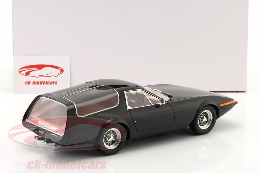 Matrix 1:18 Ferrari 365 GTB-4 Panther Shooting Brake Baujahr 1975 ...