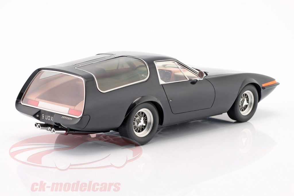 Matrix 1:18 Ferrari 365 GTB-4 Panther Shooting Brake 建設年 1975 ブラック ...