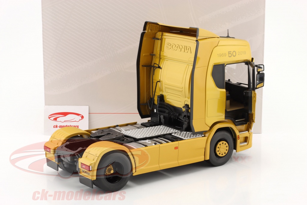 Premium Classixxs 1:18 Scania R series R500 SZM 2019 gold metallic ...