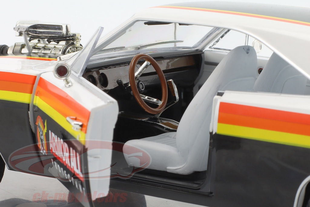 Greenlight 1:18 Dodge Charger Blown Engine Armor All Baujahr 1970 19123 ...