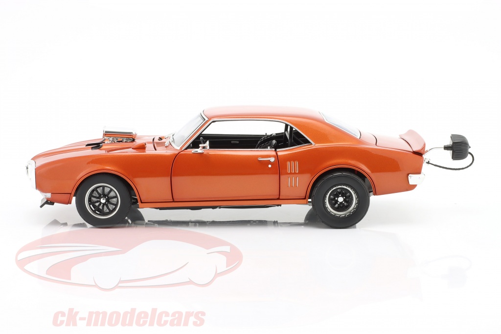 GMP 1:18 Pontiac Firebird Drag Outlaw Année de construction 1968 orange ...