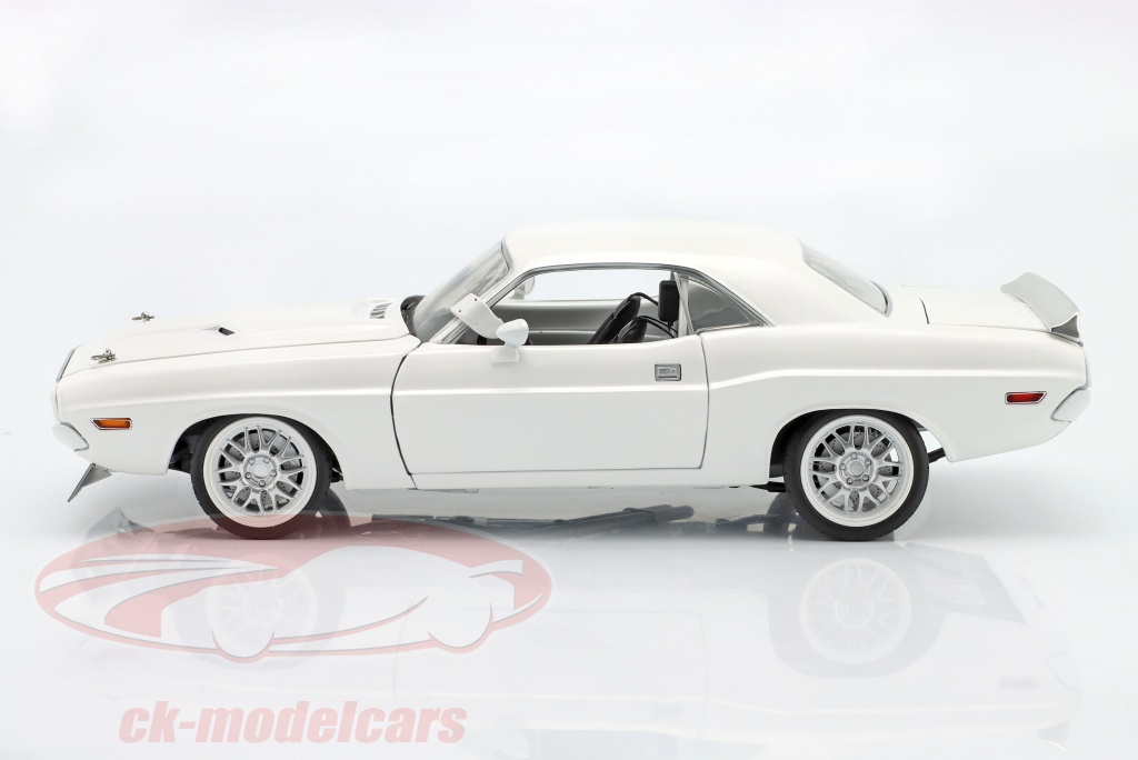 GMP 1:18 Dodge Challenger Street Fighter Kowalski ano de construção ...