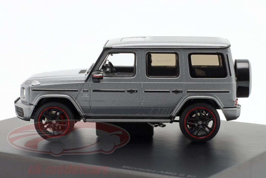 Almost Real 1:43 Mercedes-Benz AMG G63 (W463) 2019 designo platinum ...