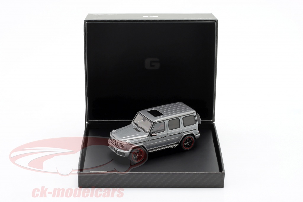 Almost Real 1:43 Mercedes-Benz AMG G63 (W463) 2019 designo platinum ...