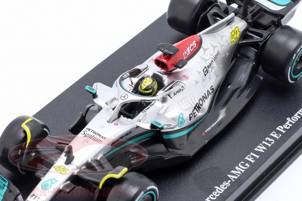 Bburago 1:43 Lewis Hamilton Mercedes-AMG F1 W13 #44 Formel 1 2022 18-38066 #44 Modellauto 18 ...