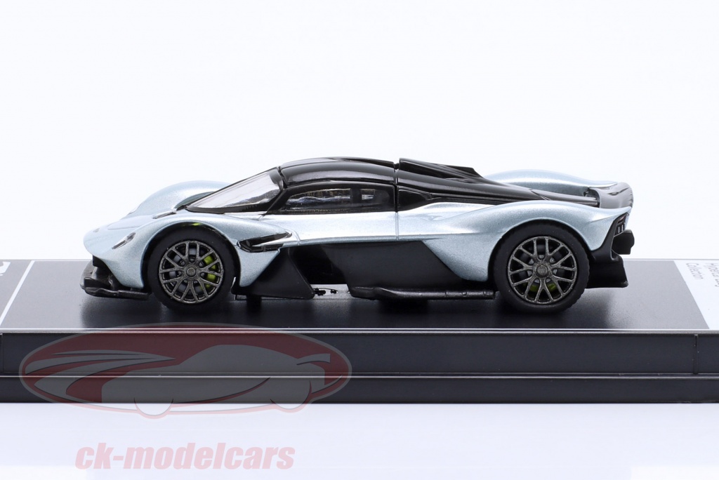 Kinsmart 1:64 Aston Martin Valkyrie 建設年 2020 skyfall 銀 CK82070 / #11 ...