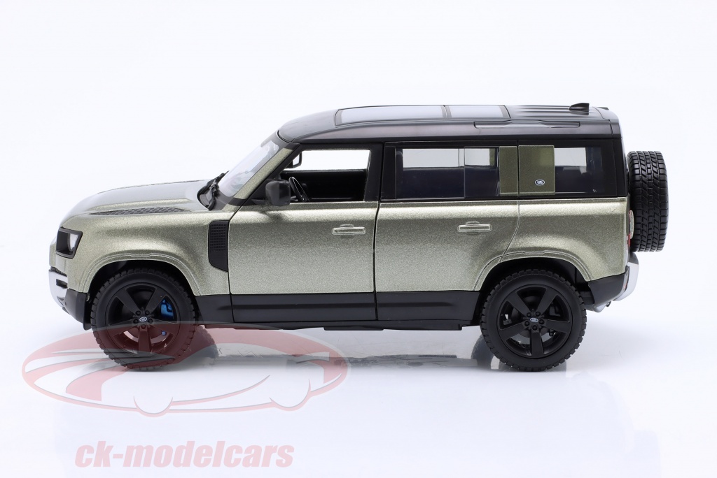Bburago 1:24 Land Rover Defender 110 Bouwjaar 2022 licht groen metalen ...