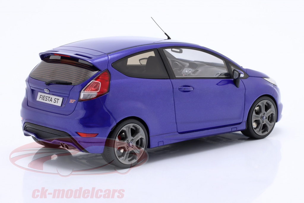 Ottomobile 1:18 Ford Fiesta Mk7 ST Byggeår 2016 spirit blå metallisk ...
