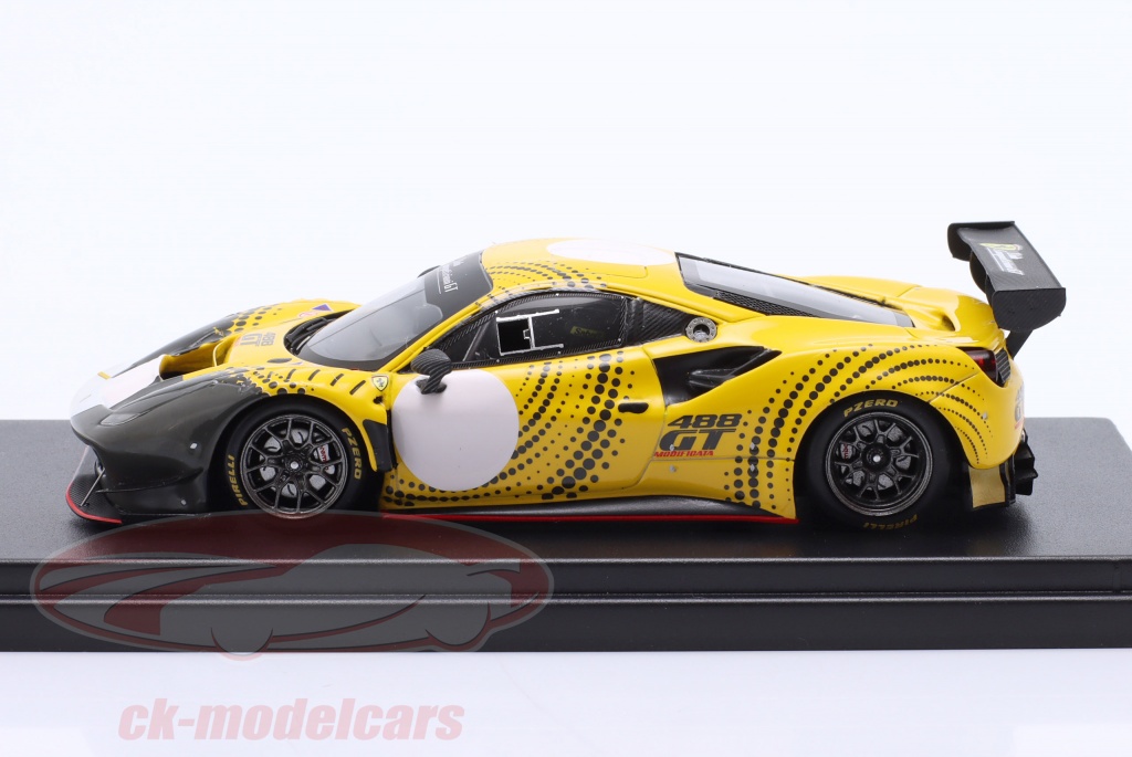 LookSmart 1:43 Ferrari 488 GT Modificata 2020 geel / donker grijs ...