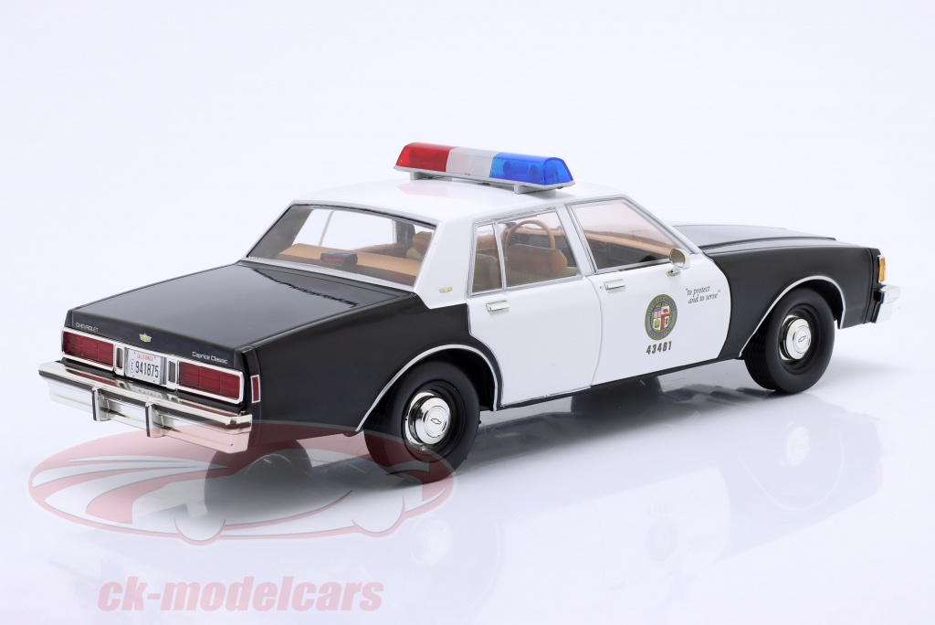 Greenlight 1:18 Chevrolet Caprice LA Police 1986 連続テレビ番組 MacGyver (1985 ...