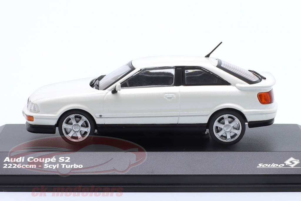 Solido 1:43 Audi S2 Coupe 建設年 1992 パール・ホワイト S4312202 モデル 車 S4312202 421437200 3663506012747