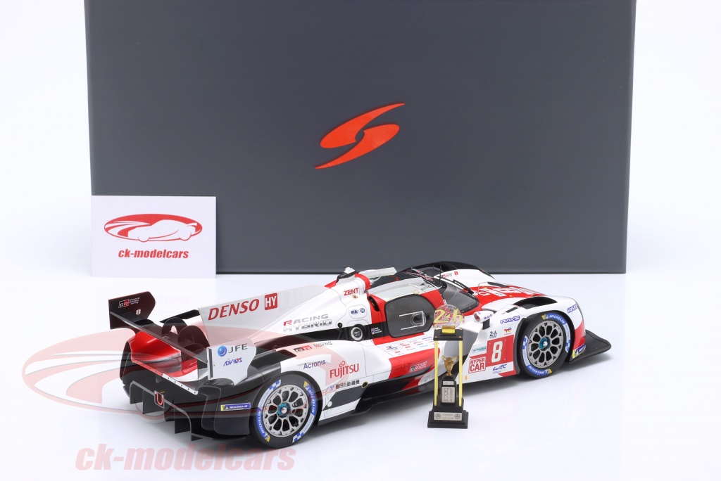 Spark 1:18 Toyota GR010 Hybrid #8 vinder 24h LeMans 2022 Toyota Gazoo ...